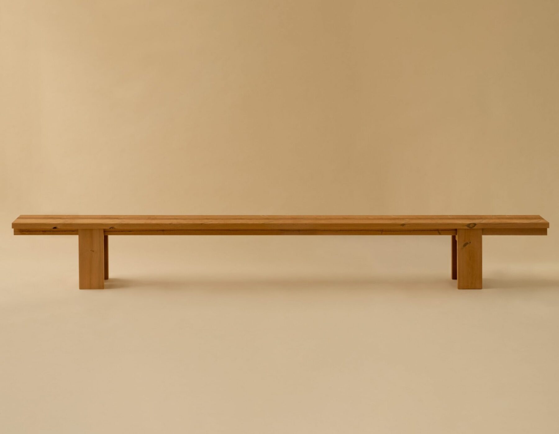 013 Osa Outdoor Bench by Henrik Tjaerby for Vaarnii | rewire